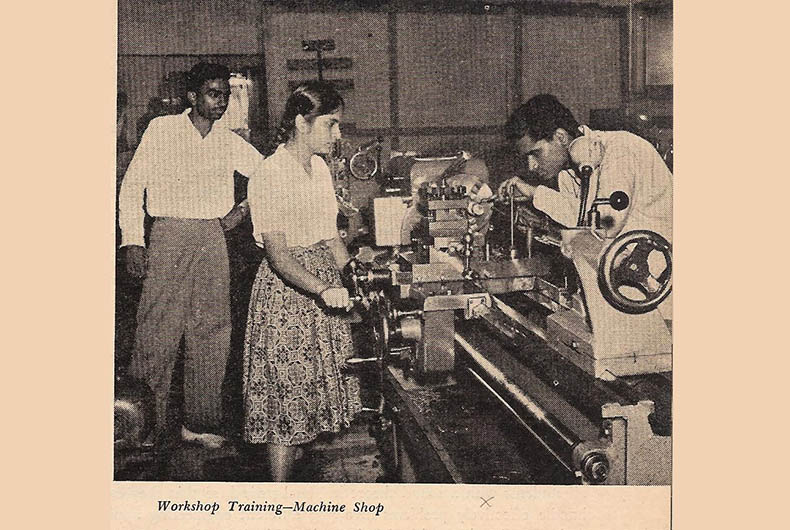 IIT Bombay: Breeding Geniuses By Lakeside | ummid.com