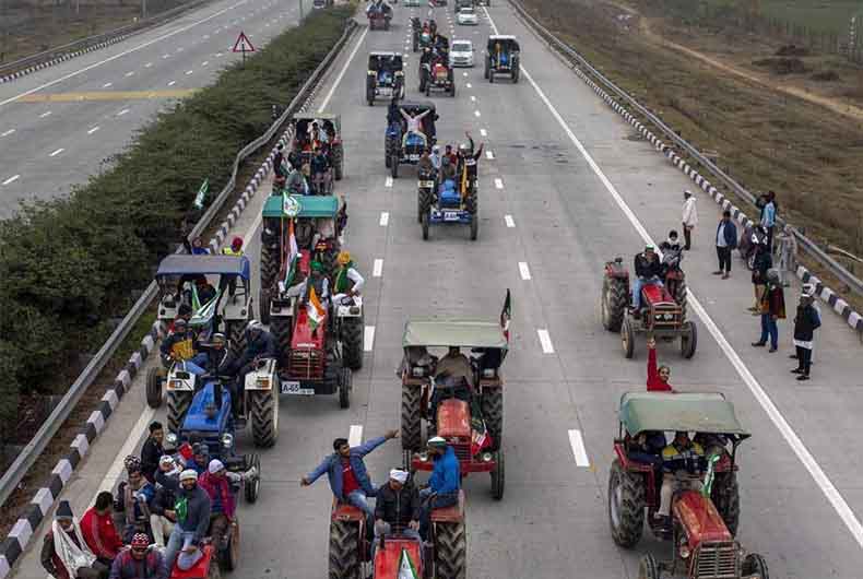 Farmers claim getting Delhi Police nod for R-Day Tractor March | ummid.com