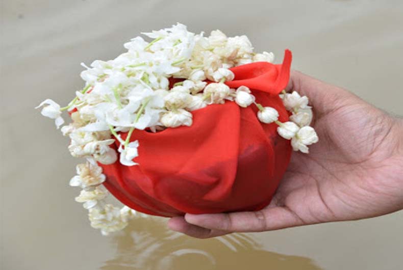 Mass last rites of over 1,000 unclaimed 'Asthis' in Karnataka | ummid.com